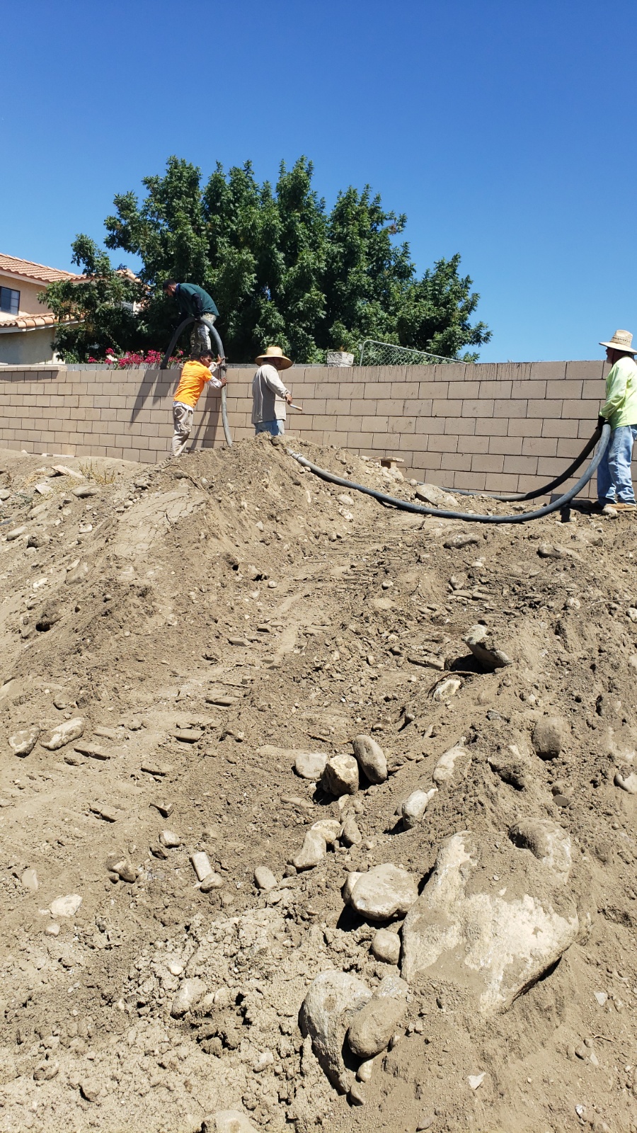 Gallery – Larry's Concrete Pumping Inc.